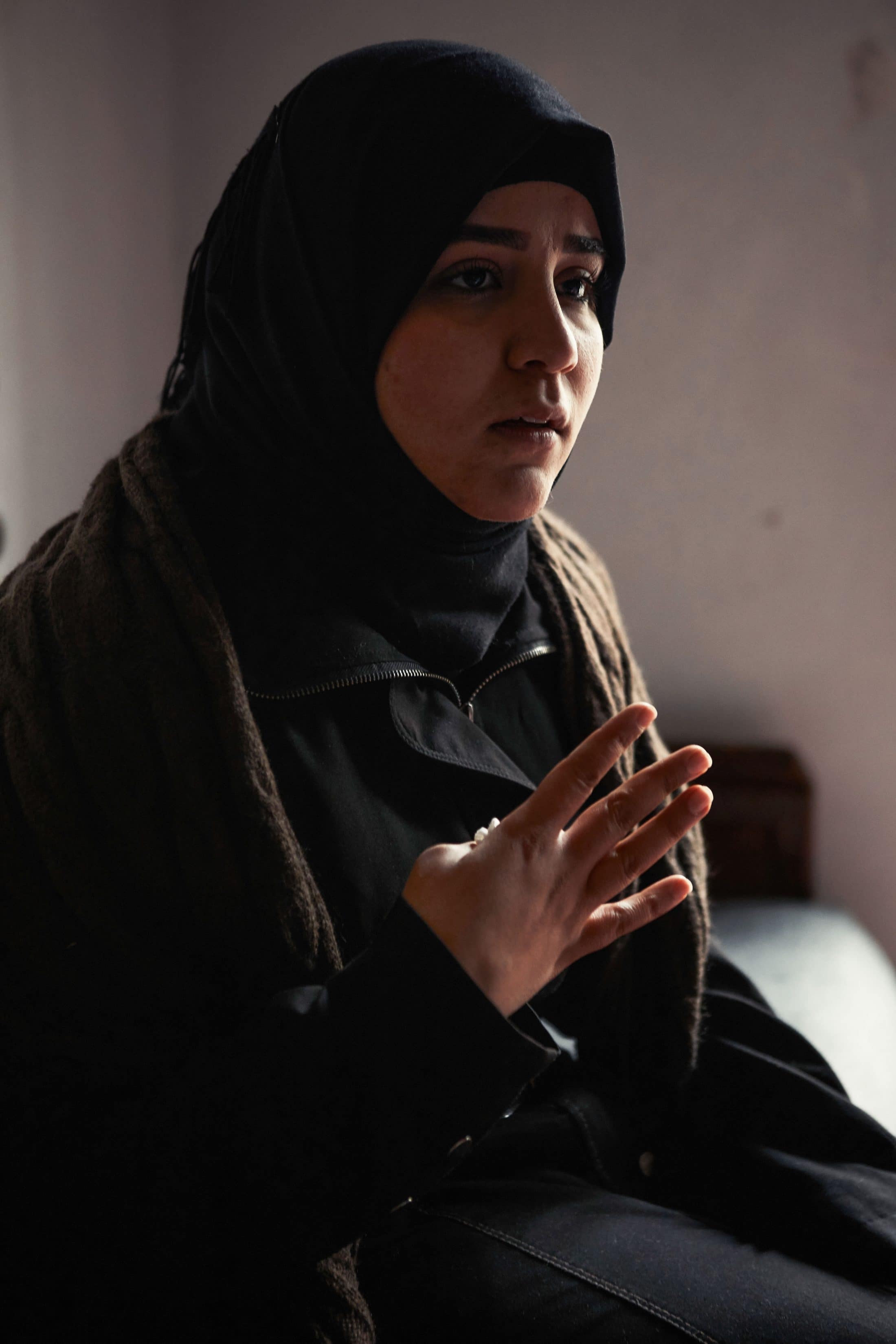 Asmaa (21) (eng) - Portraits of Power
